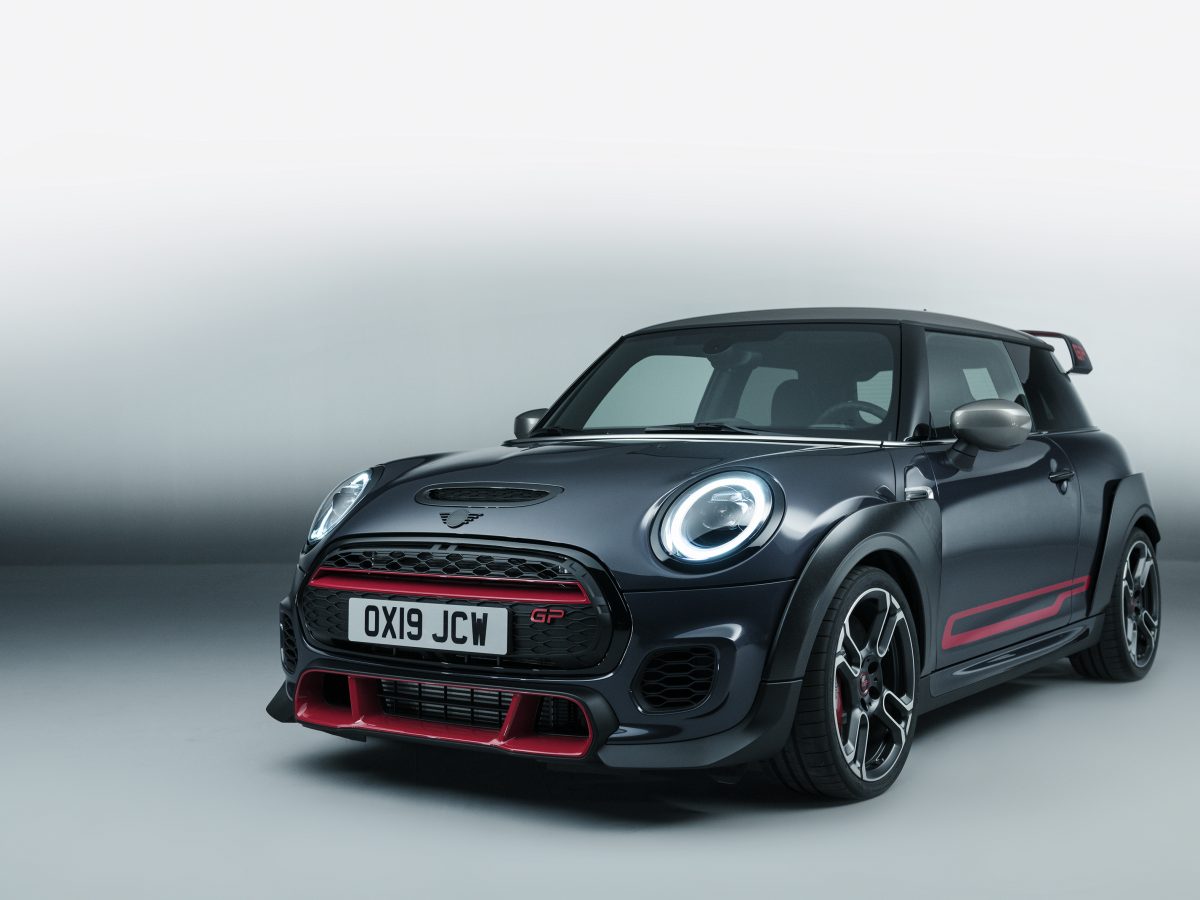 Mini Cooper 3 porte: prezzo, dimensioni e allestimento S