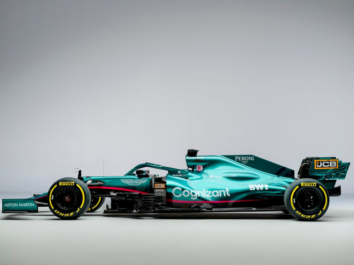 Aston Martin AMR21: caratteristiche e motore | MotoriMagazine.it